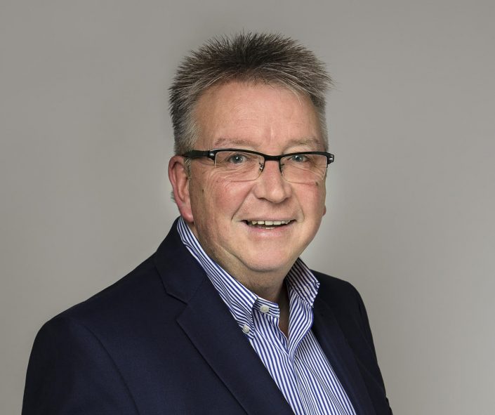 Les_Doe_Square – DOE Sport